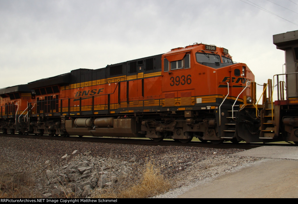 BNSF 3936